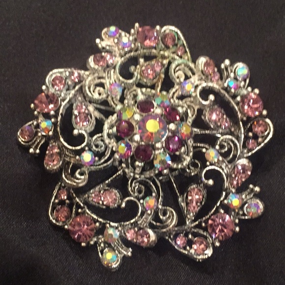 Jewelry | New Beautiful Brooch | Poshmark